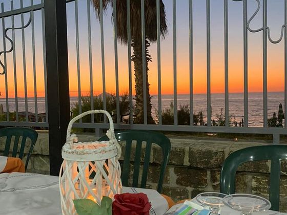 Prenota il tuo ombrellone a Lido Alex | Beacharound