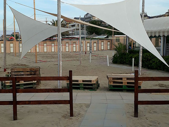 Stabilimento Sette Pini Pescara prezzi ombrellone, lettino e sdraio ...