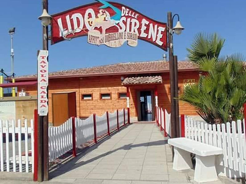 Lido Delle Sirene Scalea prezzi ombrellone, lettino e sdraio | Beacharound