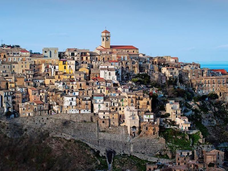 Prenota le spiagge a Badolato | Beacharound