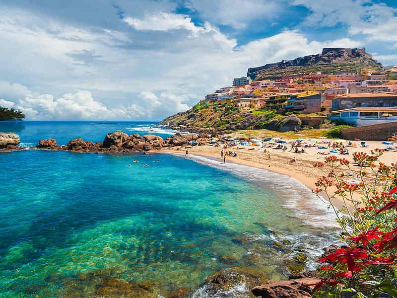 Prenota le spiagge a Castelsardo | Beacharound