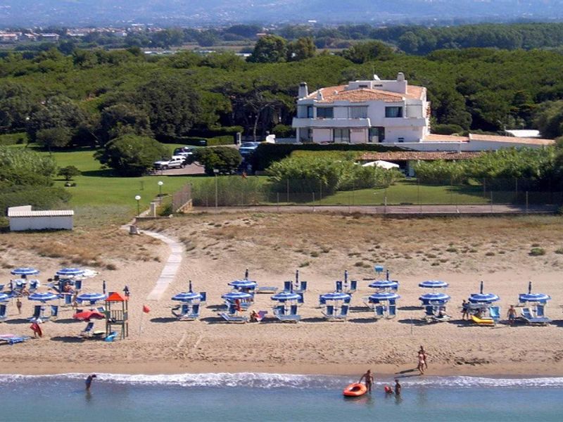 Prenota le spiagge a Cellole | Beacharound