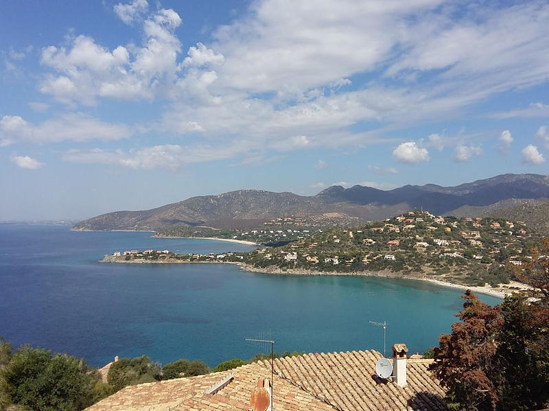 Prenota le spiagge a Terra Mala | Beacharound