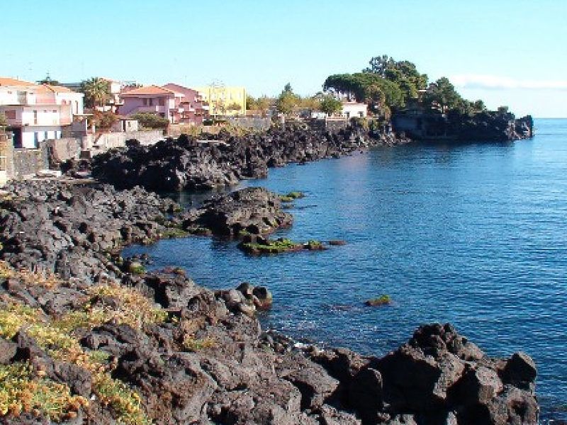 Prenota le spiagge a Santa Tecla | Beacharound